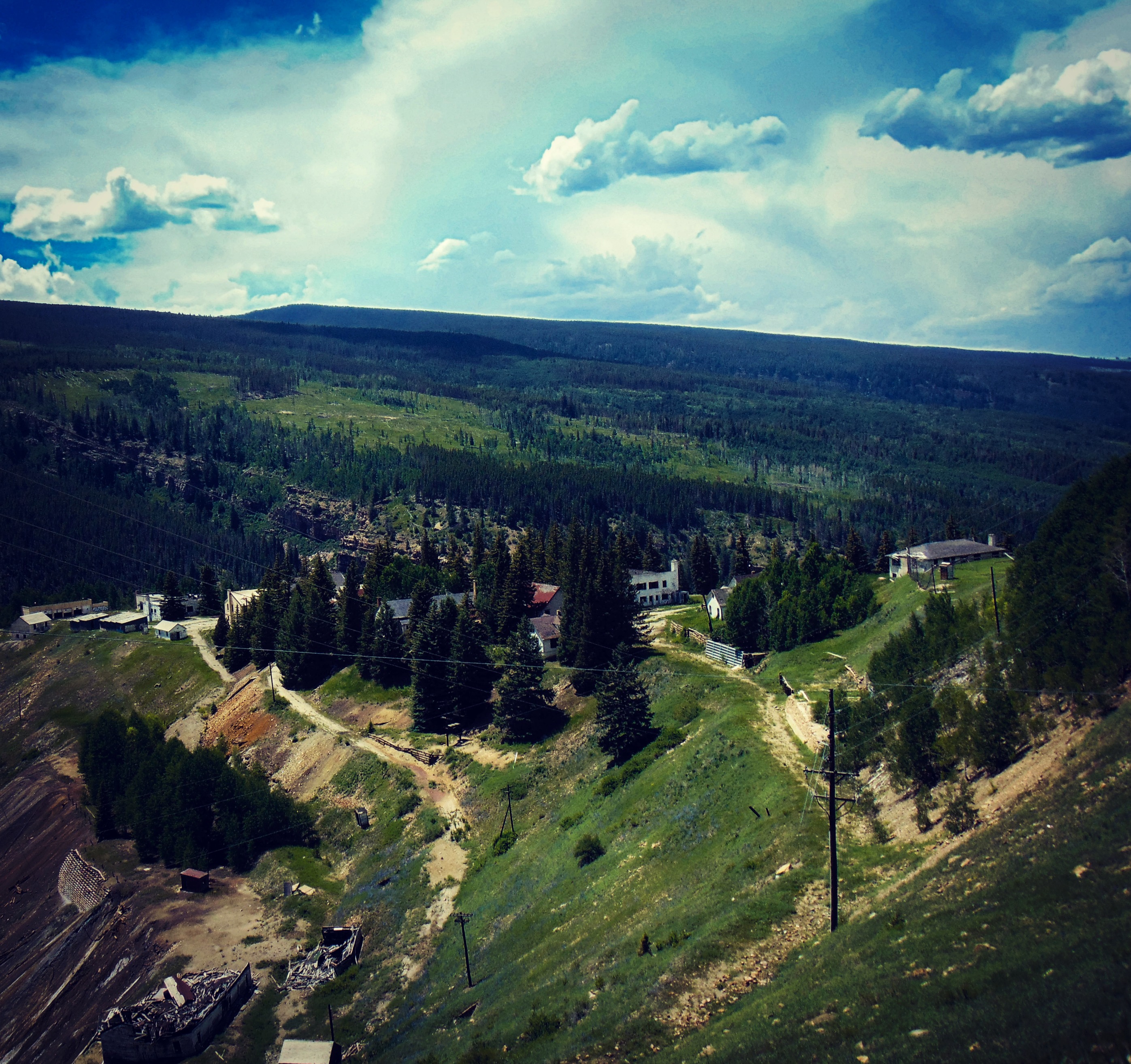 Ghost Towns Colorado – Gilman – Abandoned, Forgotten, & Decayed